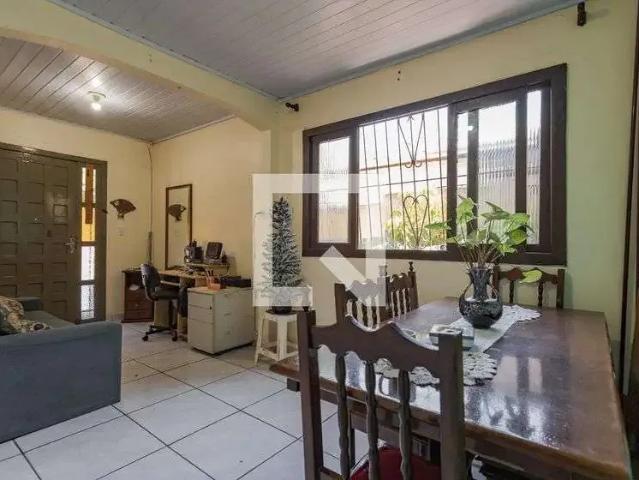 Casa / Sobrado para Venda em Porto Alegre/RS Rubem Berta 2 Quartos