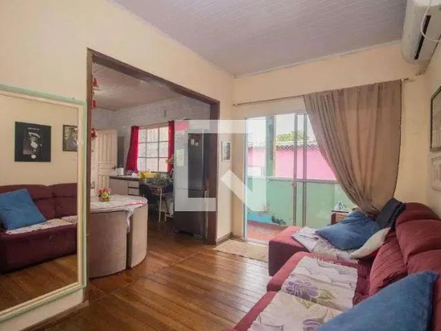 Casa / Sobrado para Venda em Porto Alegre/RS Rubem Berta 2 Quartos