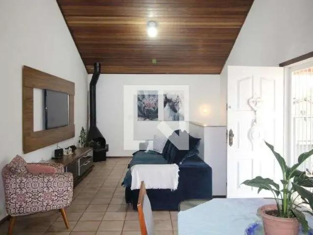 Casa / Sobrado para Venda em Porto Alegre/RS Rubem Berta 2 Quartos