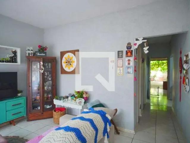 Casa / Sobrado para Venda em Porto Alegre/RS Rubem Berta 2 Quartos