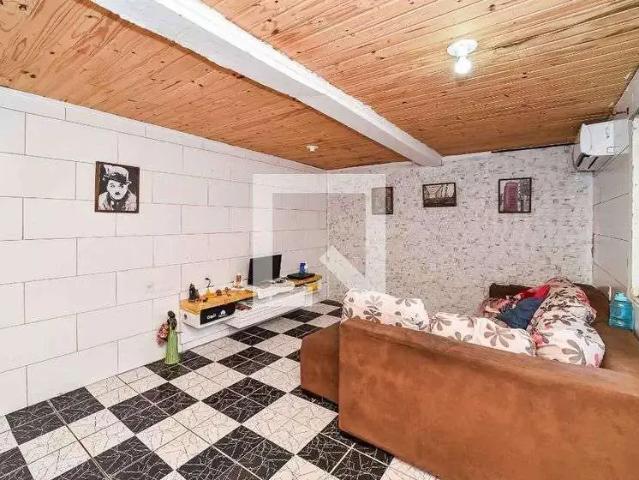 Casa / Sobrado para Venda em Porto Alegre/RS Rubem Berta 2 Quartos