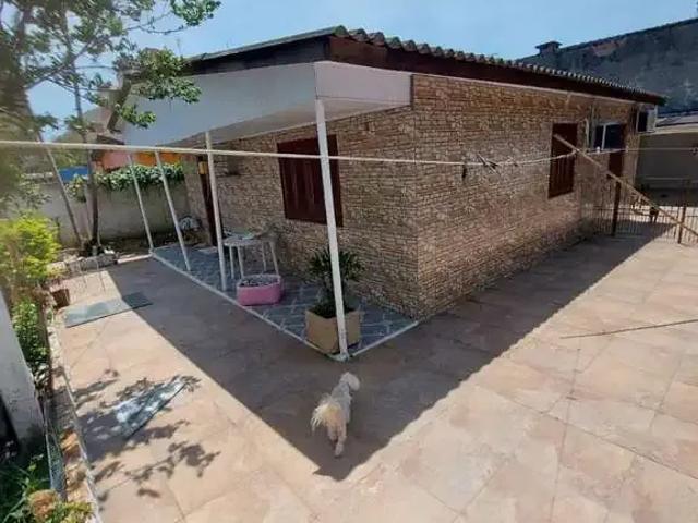 Casa / Sobrado para Venda em Porto Alegre/RS Rubem Berta 2 Quartos