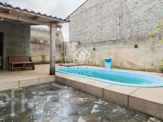 Casa / Sobrado para Venda em Porto Alegre/RS Rubem Berta 2 Quartos
