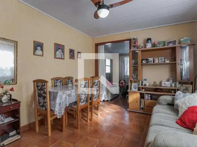 Casa / Sobrado para Venda em Porto Alegre/RS Rubem Berta 2 Quartos