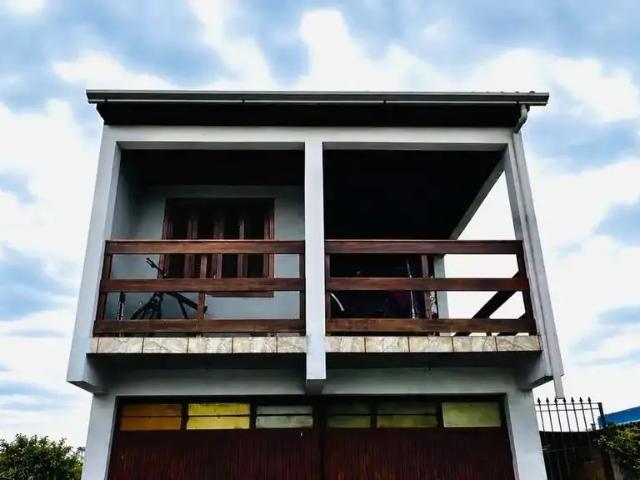 Casa / Sobrado para Venda em Porto Alegre/RS Rubem Berta 2 Quartos