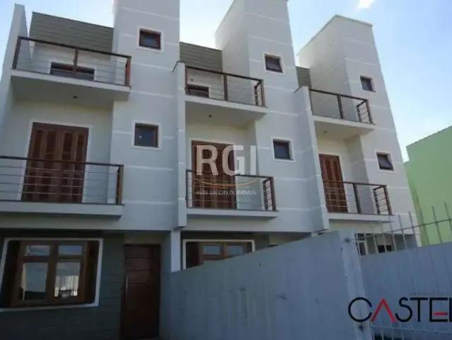 Casa / Sobrado para Venda em Porto Alegre/RS Rubem Berta 3 Quartos