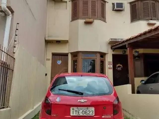 Casa / Sobrado para Venda em Porto Alegre/RS Rubem Berta 3 Quartos