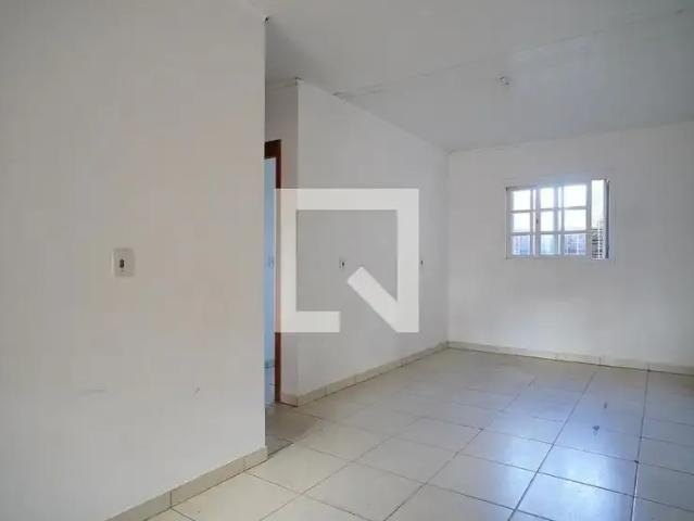 Casa / Sobrado para Venda em Porto Alegre/RS Rubem Berta 3 Quartos