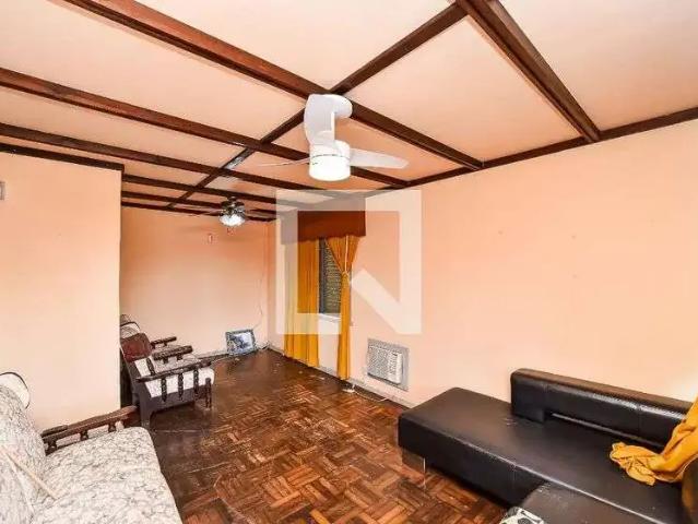 Casa / Sobrado para Venda em Porto Alegre/RS Rubem Berta 3 Quartos