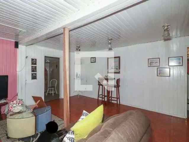 Casa / Sobrado para Venda em Porto Alegre/RS Rubem Berta 3 Quartos