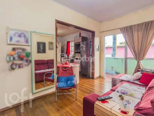 Casa / Sobrado para Venda em Porto Alegre/RS Rubem Berta 3 Quartos