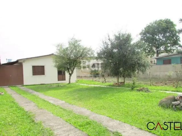Casa / Sobrado para Venda em Porto Alegre/RS Rubem Berta 3 Quartos