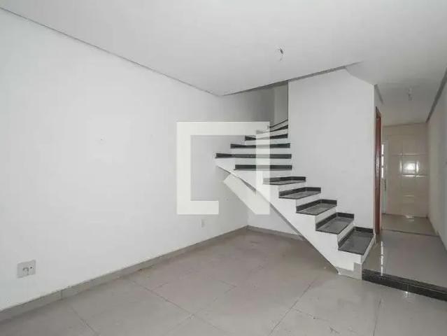 Casa / Sobrado para Venda em Porto Alegre/RS Rubem Berta 3 Quartos