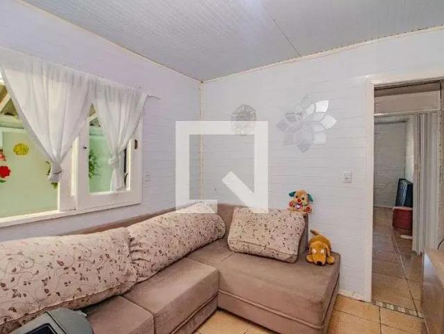 Casa / Sobrado para Venda em Porto Alegre/RS Rubem Berta 3 Quartos