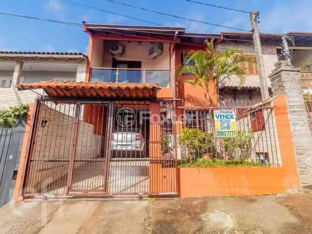 Casa / Sobrado para Venda em Porto Alegre/RS Rubem Berta 3 Quartos