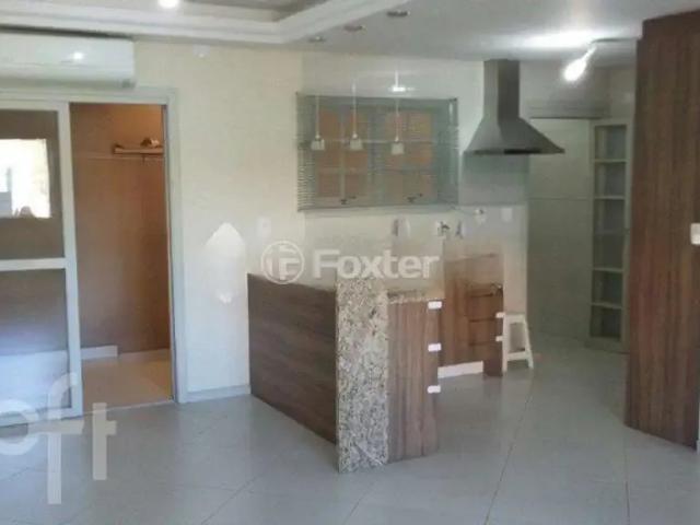 Casa / Sobrado para Venda em Porto Alegre/RS Rubem Berta 3 Quartos