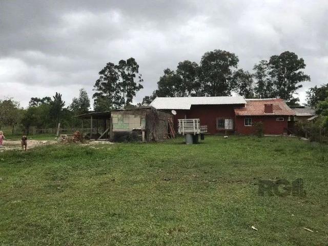 Casa / Sobrado para Venda em Porto Alegre/RS São Caetano 4 Quartos
