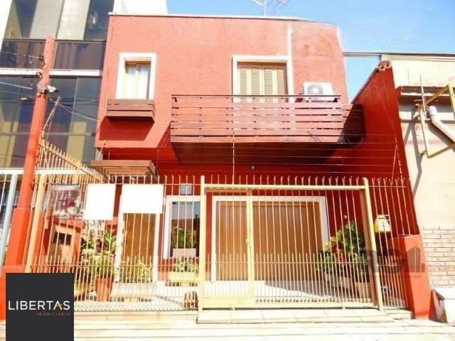 Casa / Sobrado para Venda em Porto Alegre/RS São Geraldo 4 Quartos