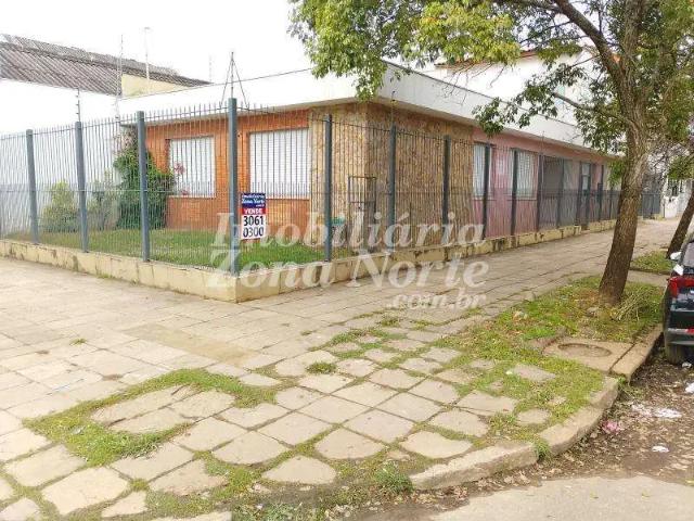 Casa / Sobrado para Venda em Porto Alegre/RS São Geraldo 4 Quartos
