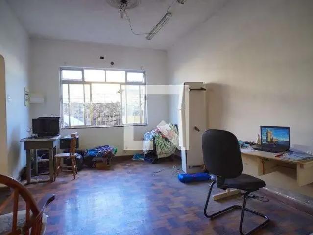 Casa / Sobrado para Venda em Porto Alegre/RS São Geraldo 4 Quartos
