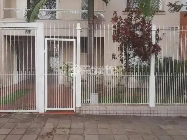 Casa / Sobrado para Venda em Porto Alegre/RS São Geraldo 6 Quartos