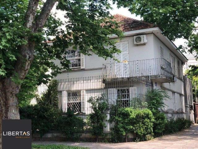 Casa / Sobrado para Venda em Porto Alegre/RS São Geraldo 6 Quartos