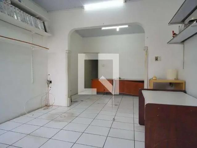 Casa / Sobrado para Venda em Porto Alegre/RS São Geraldo 2 Quartos