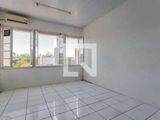 Casa / Sobrado para Venda em Porto Alegre/RS São Geraldo 2 Quartos