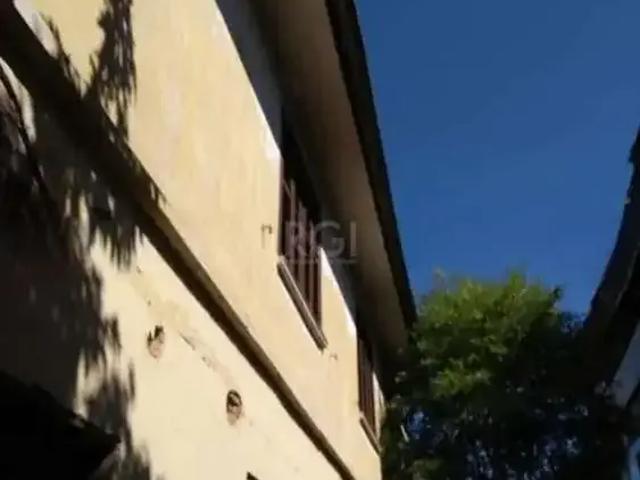 Casa / Sobrado para Venda em Porto Alegre/RS São Geraldo 3 Quartos