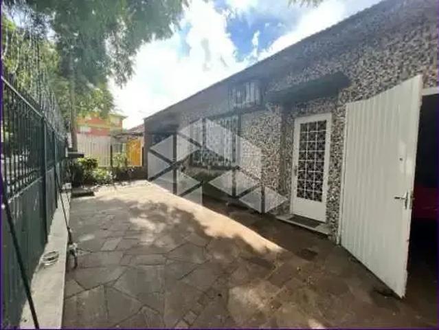Casa / Sobrado para Venda em Porto Alegre/RS São Geraldo 3 Quartos