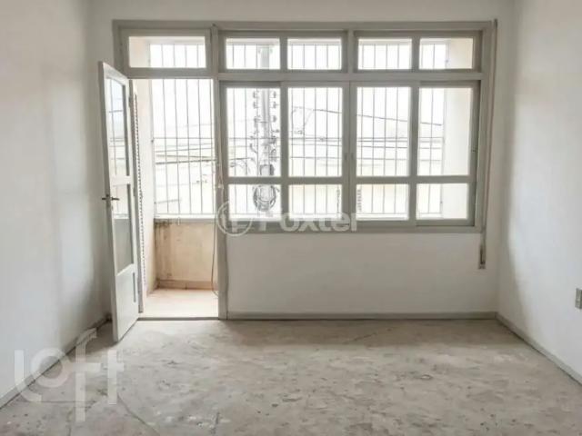 Casa / Sobrado para Venda em Porto Alegre/RS São Geraldo 3 Quartos