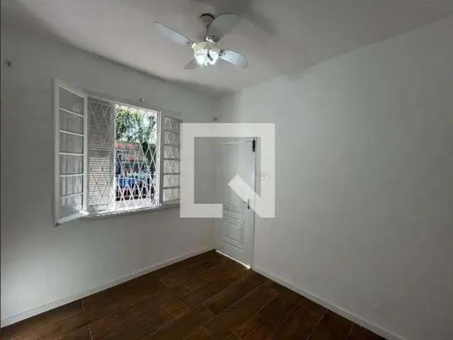 Casa / Sobrado para Venda em Porto Alegre/RS São Geraldo 3 Quartos