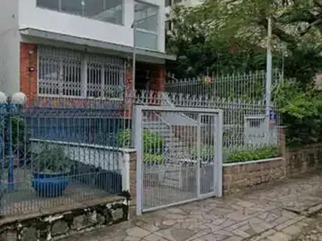 Casa / Sobrado para Venda em Porto Alegre/RS São João 4 Quartos