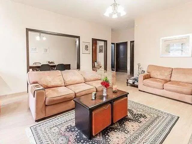 Casa / Sobrado para Venda em Porto Alegre/RS São João 4 Quartos