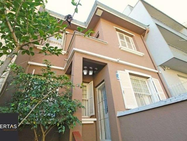Casa / Sobrado para Venda em Porto Alegre/RS São João 4 Quartos