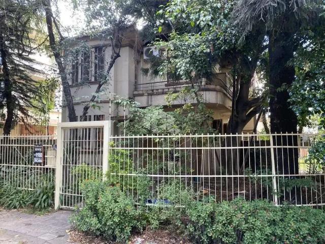 Casa / Sobrado para Venda em Porto Alegre/RS São João 4 Quartos