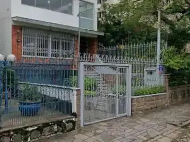 Casa / Sobrado para Venda em Porto Alegre/RS São João 4 Quartos