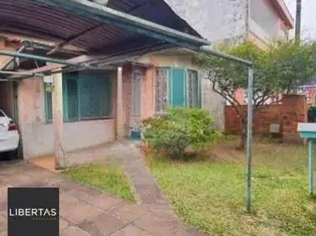 Casa / Sobrado para Venda em Porto Alegre/RS São João 3 Quartos