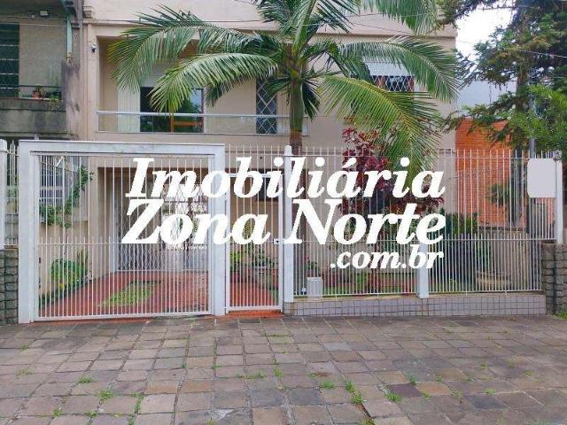 Casa / Sobrado para Venda em Porto Alegre/RS São João 3 Quartos