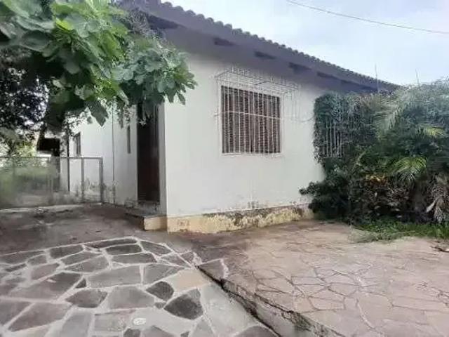 Casa / Sobrado para Venda em Porto Alegre/RS São Sebastião 2 Quartos