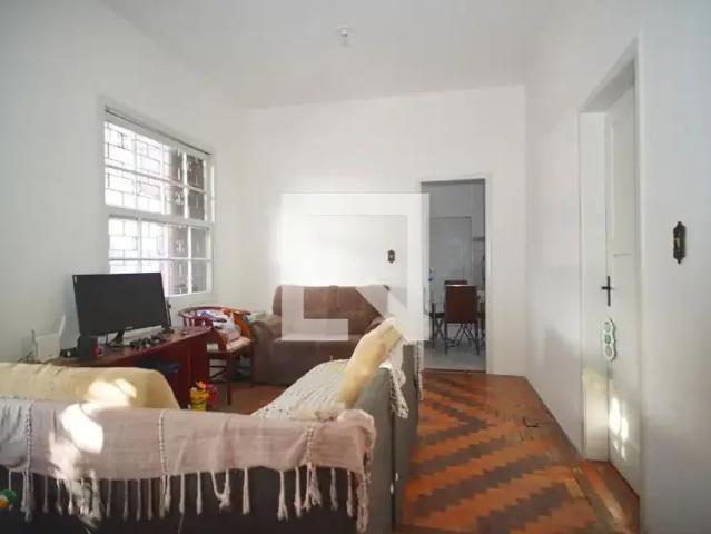 Casa / Sobrado para Venda em Porto Alegre/RS São Sebastião 2 Quartos