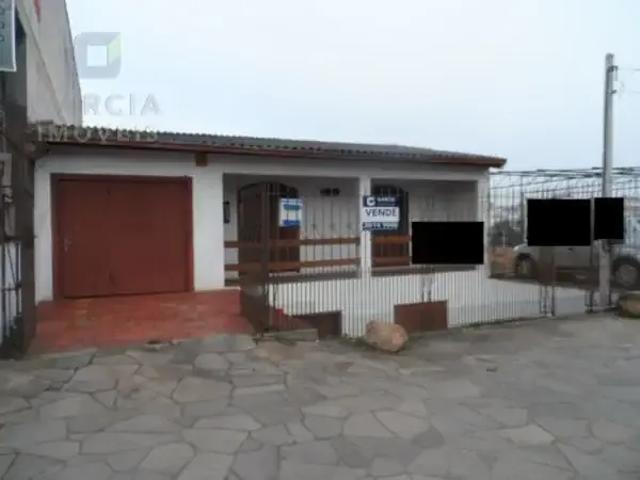 Casa / Sobrado para Venda em Porto Alegre/RS São Sebastião 3 Quartos