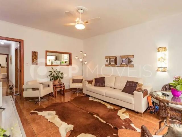 Casa / Sobrado para Venda em Porto Alegre/RS São Sebastião 3 Quartos