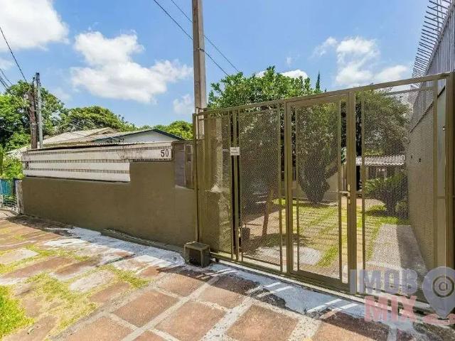 Casa / Sobrado para Venda em Porto Alegre/RS São Sebastião 3 Quartos
