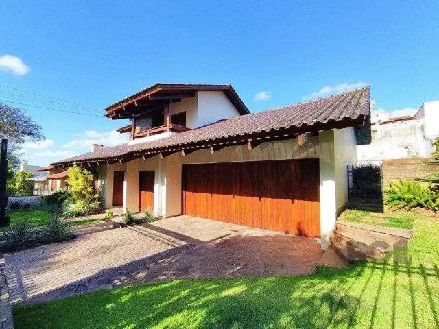 Casa / Sobrado para Venda em Porto Alegre/RS São Sebastião 3 Quartos