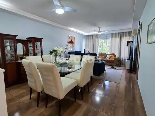 Casa / Sobrado para Venda em Porto Alegre/RS São Sebastião 3 Quartos