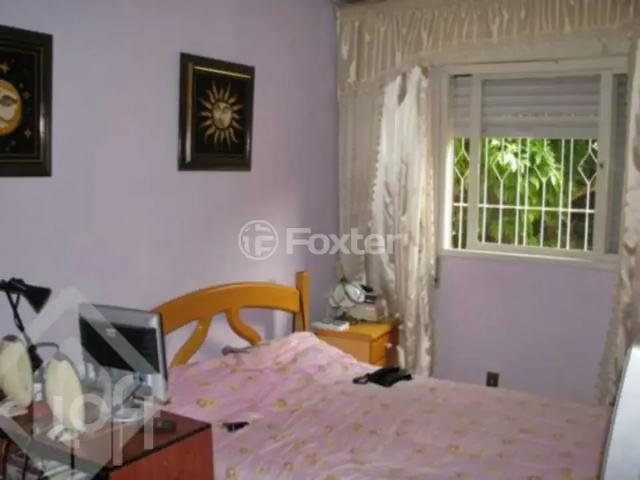 Casa / Sobrado para Venda em Porto Alegre/RS São Sebastião 3 Quartos