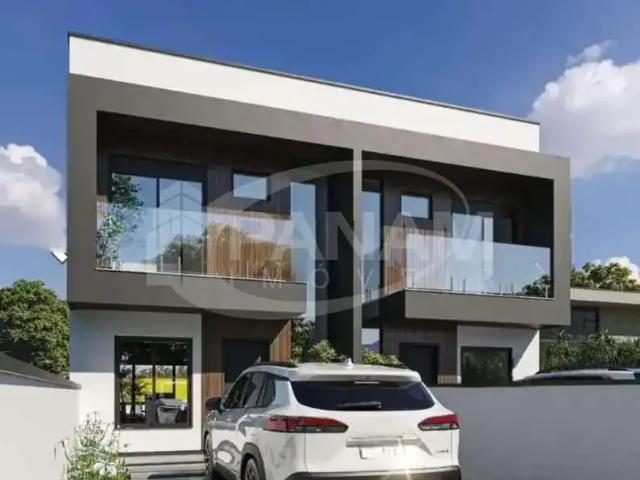 Casa / Sobrado para Venda em Porto Alegre/RS São Sebastião 3 Quartos