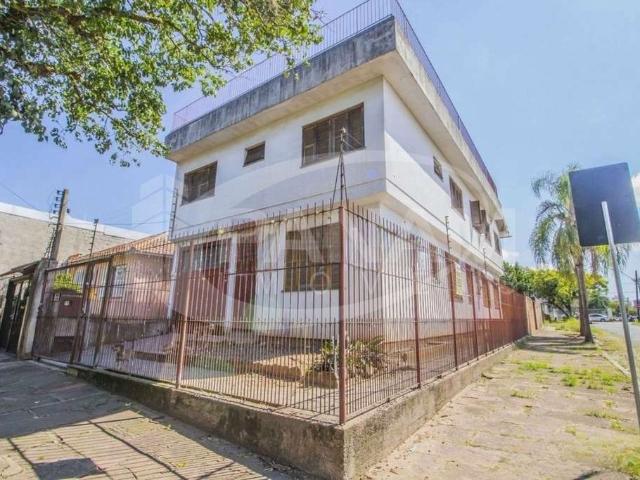 Casa / Sobrado para Venda em Porto Alegre/RS São Sebastião 4 Quartos