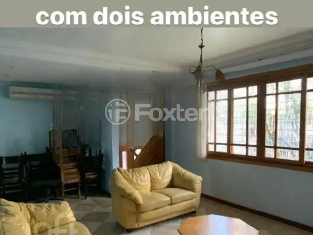 Casa / Sobrado para Venda em Porto Alegre/RS São Sebastião 4 Quartos